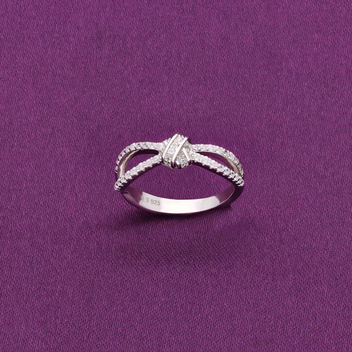 A Classic Knot Of Silver Zircon Silver Minimal Ring – Kai Jewel